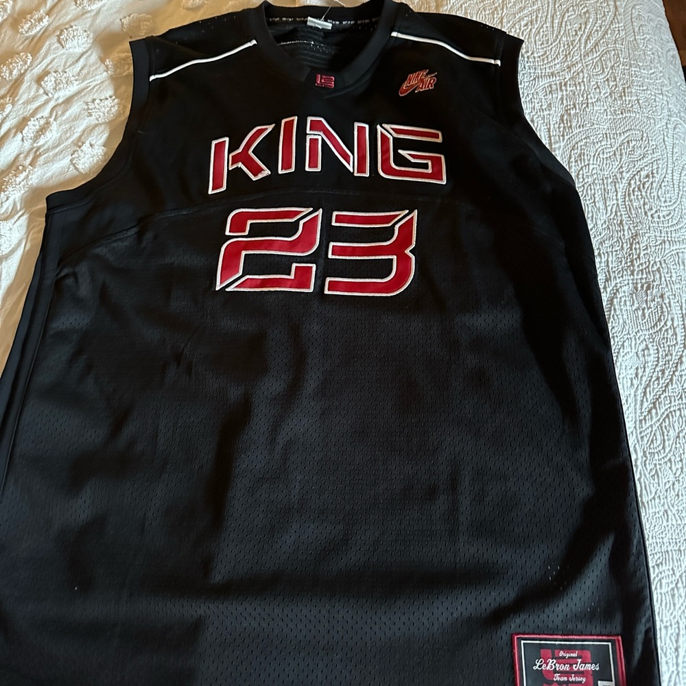 Labron James Basketball Jersey, New In Excellent Cond… - Gem